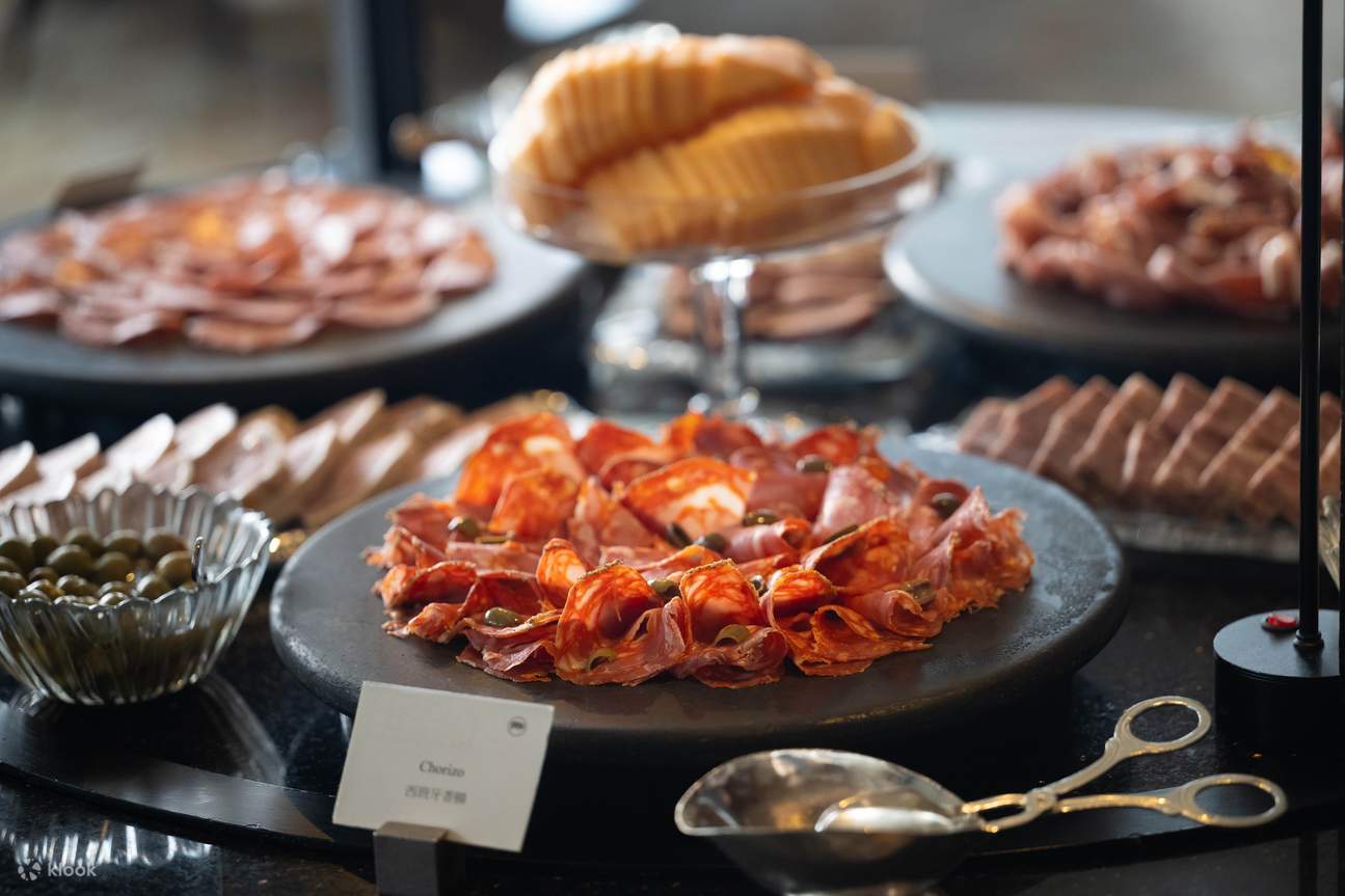 【快閃優惠】香港君悅酒店 - 茶園丨自助午餐、自助晚餐 - Klook Hong Kong Hong Kong