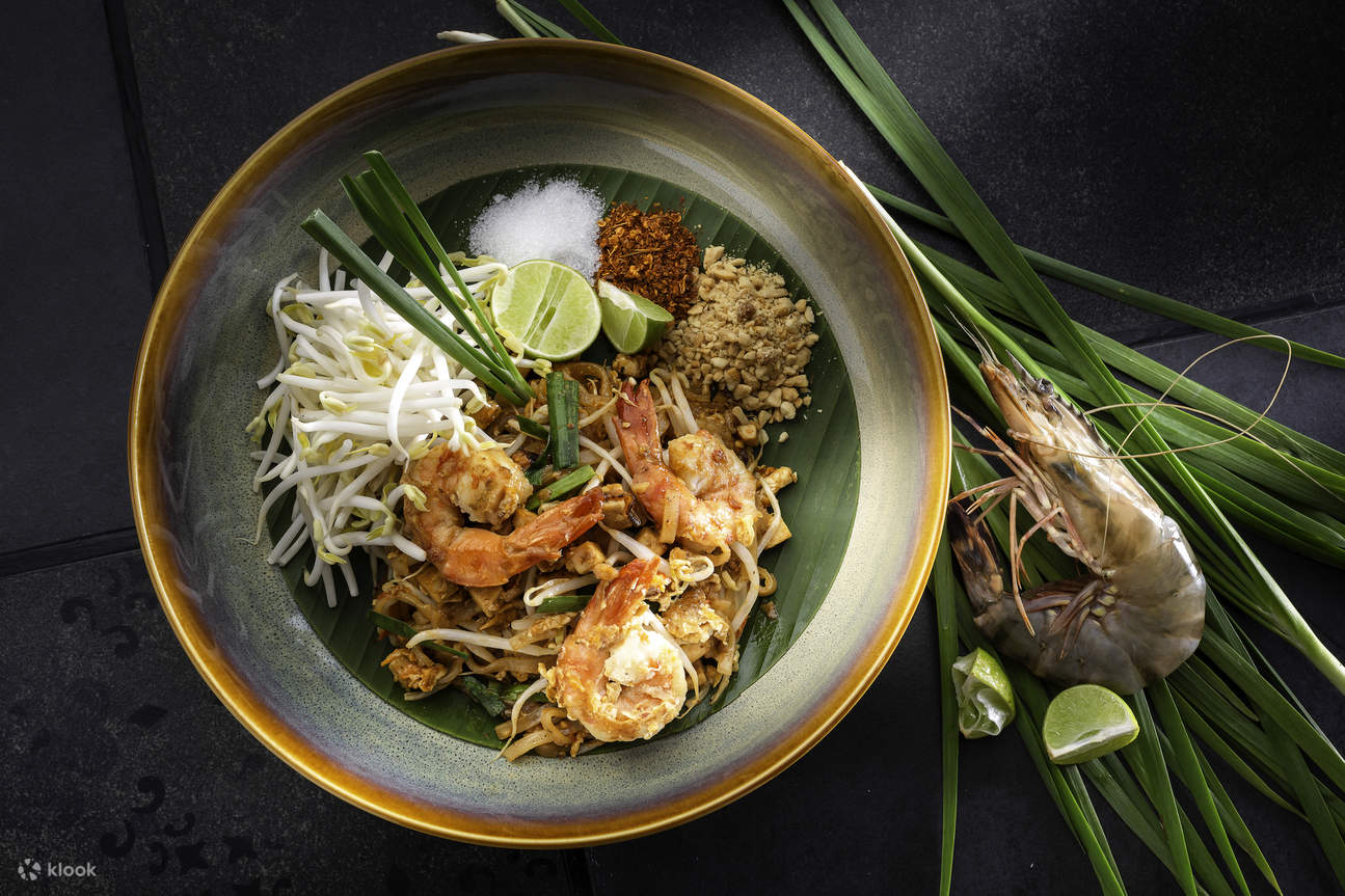 Chao Leh Kitchen at Four Points by Sheraton Phuket Patong Beach Resort