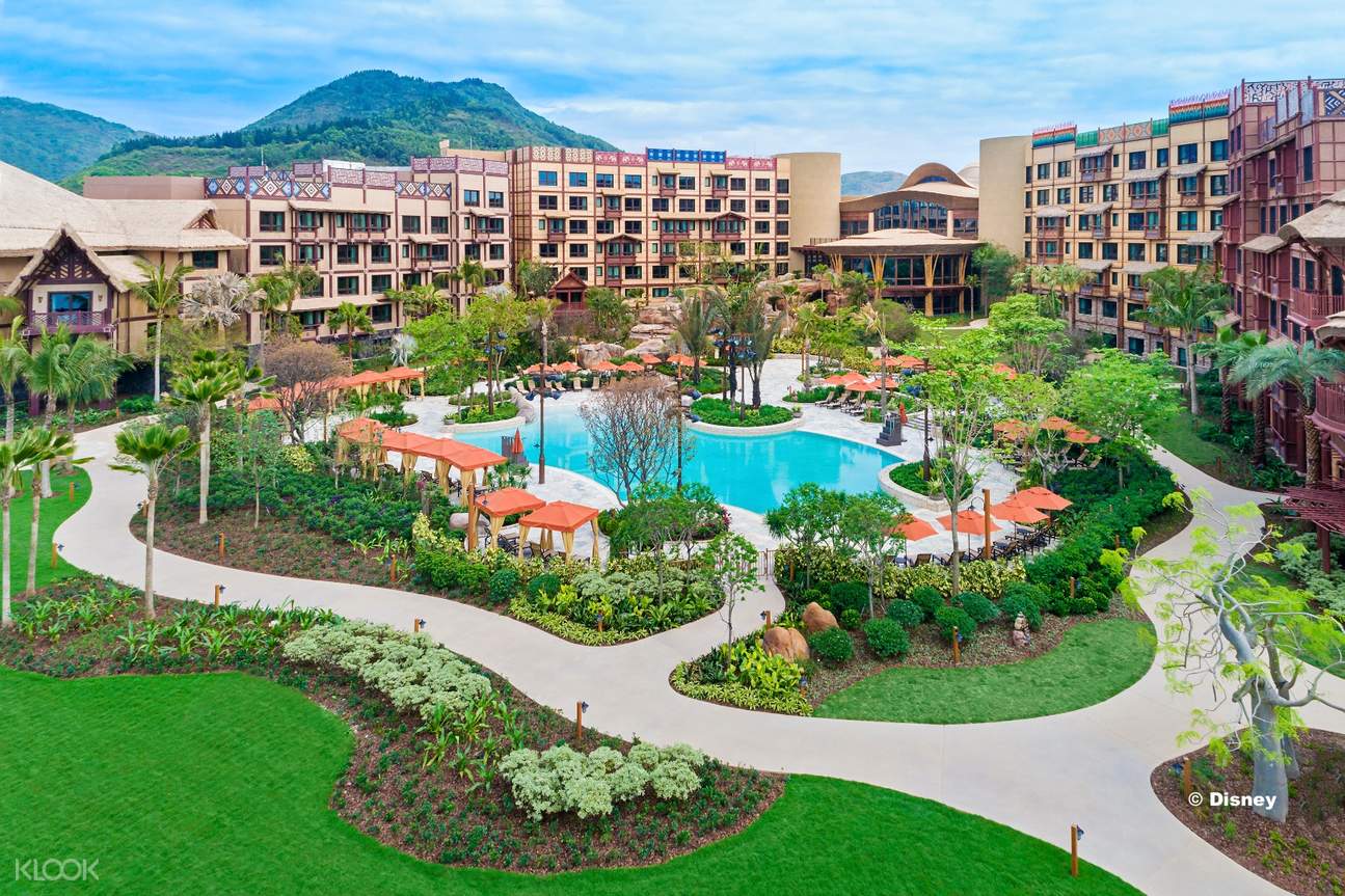 Family Staycation at Disney Explorers Lodge Hong Kong - Klook Hong Kong