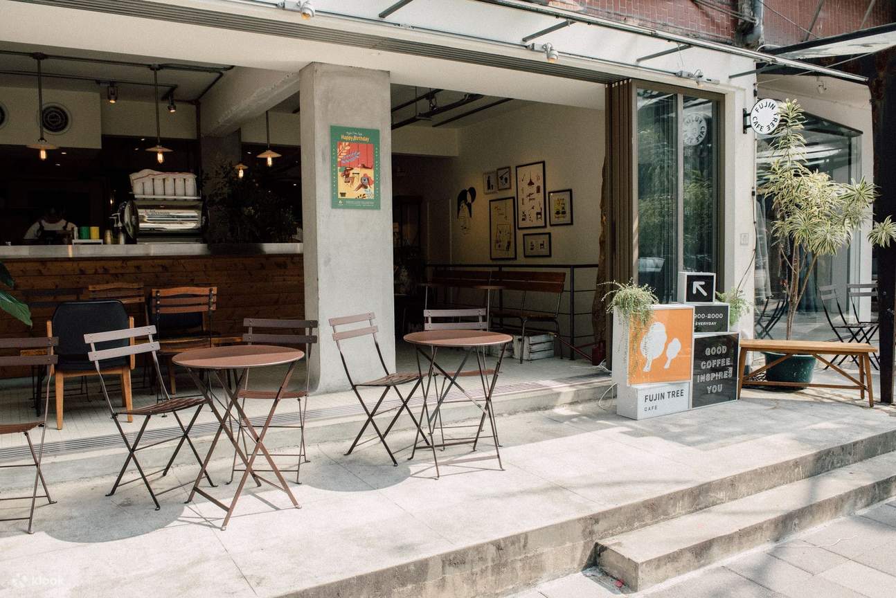 [Online Reservation] Fujin Tree Cafe at MRT Songshan Airport Station ...