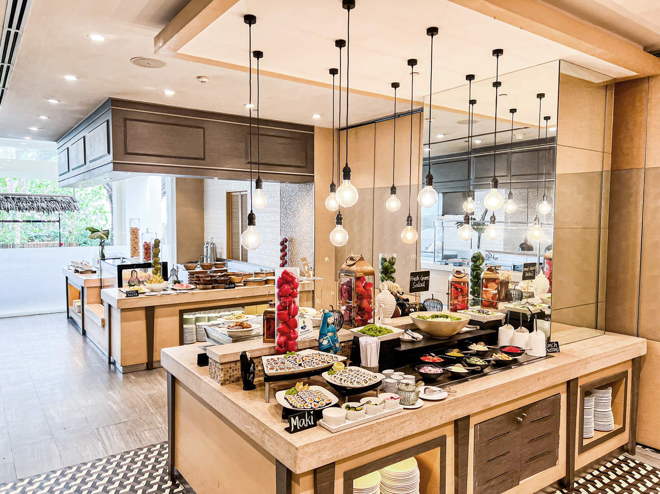 Dine Offers at Taal Vista Hotel in Tagaytay - Klook Philippines Philippines