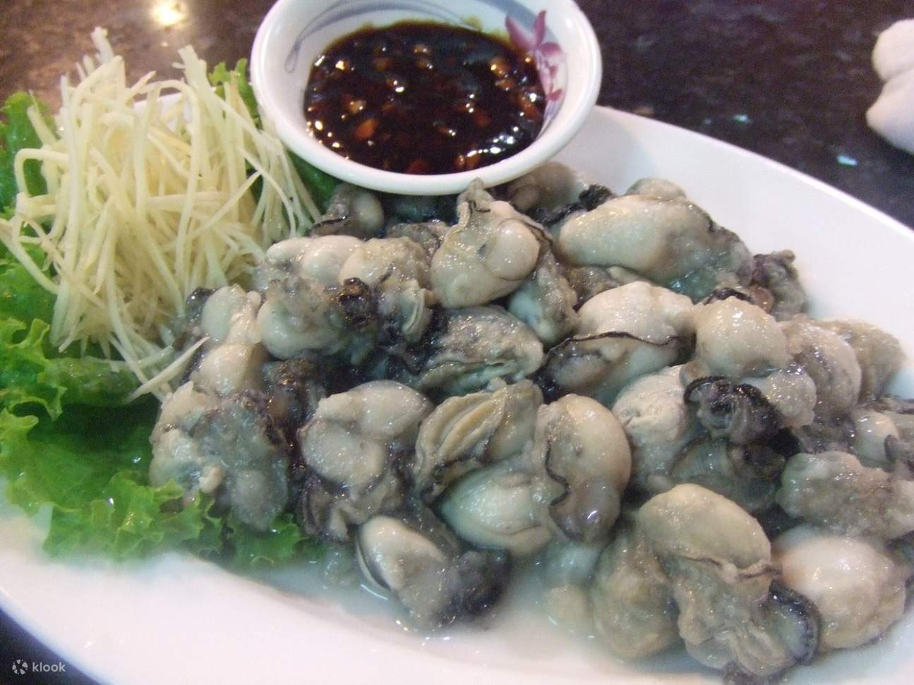 HONG YUAN Seafood restaurant at Nanjing Sanmin Station - Klook United ...