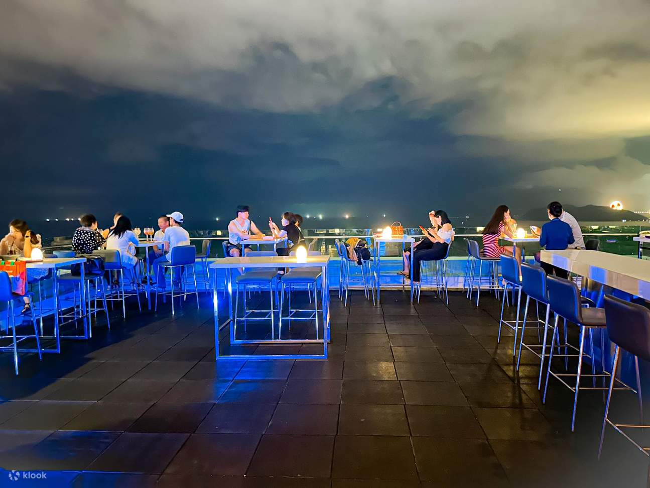Seafood Dinner in Altitude Rooftop Bar at Sheraton Nha Trang