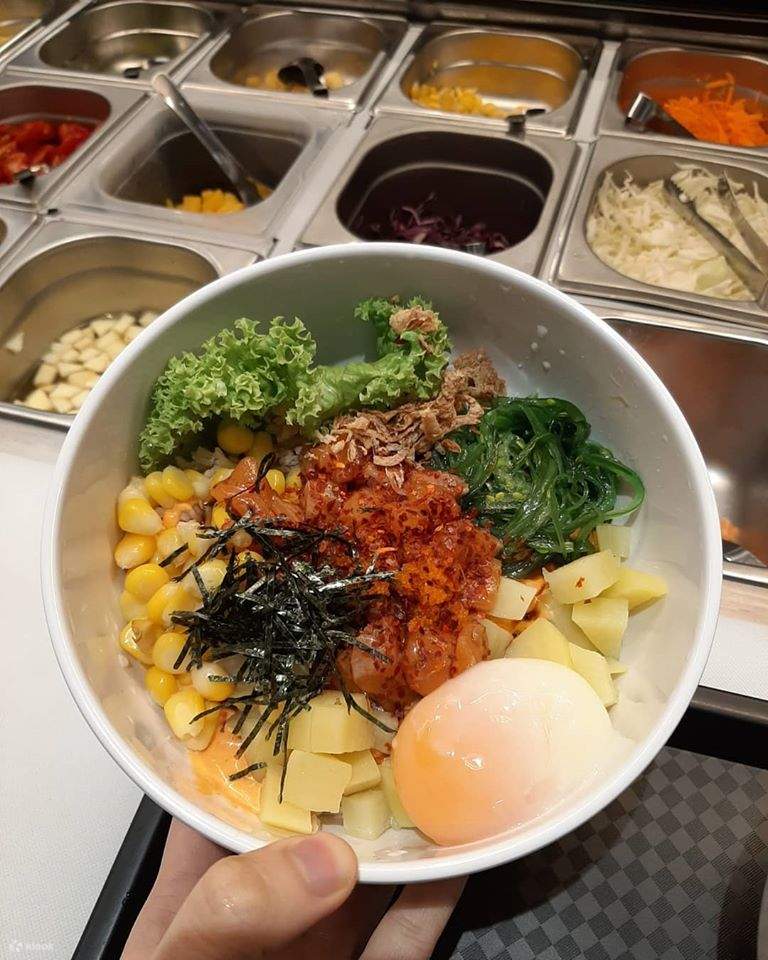 Poke Village, Tamarind Square