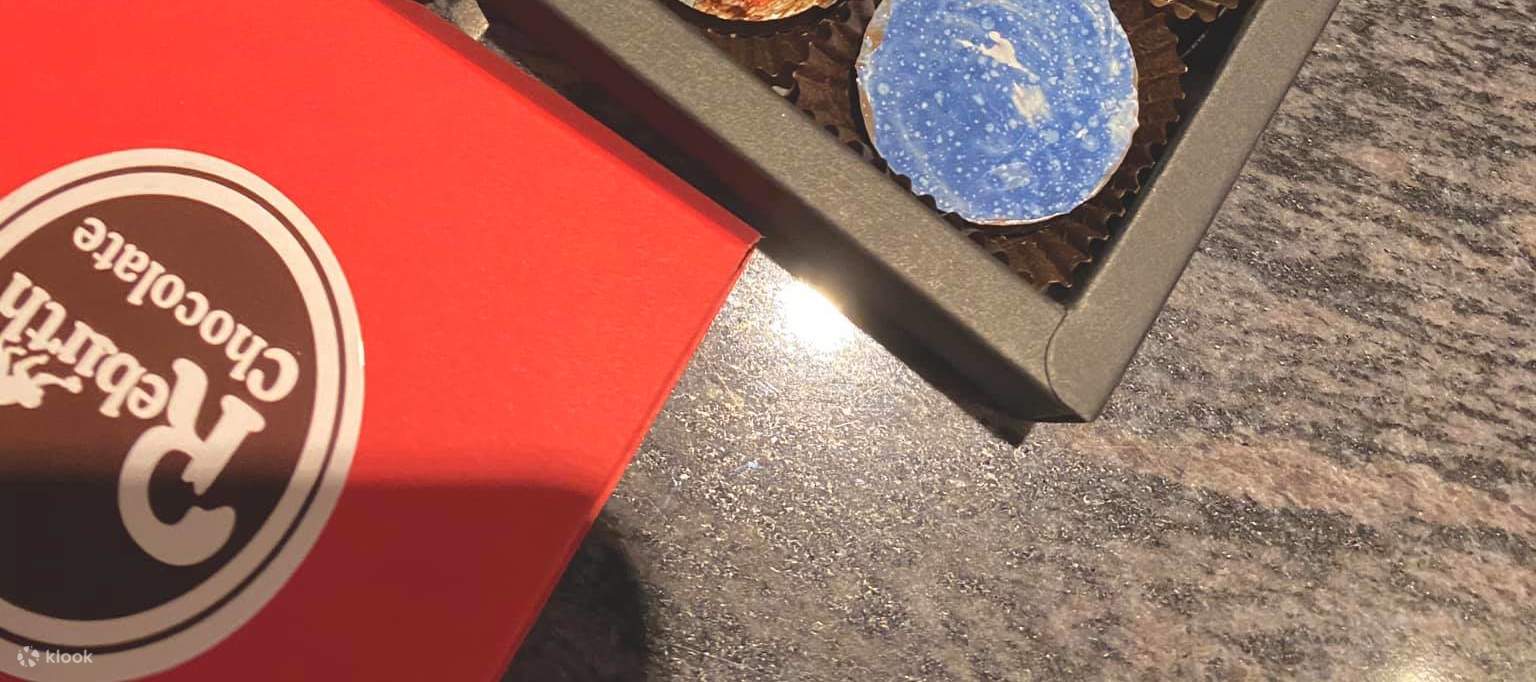 Yilan: Rebirth Chocolate Painted Chocolate DIY Experience - Klook