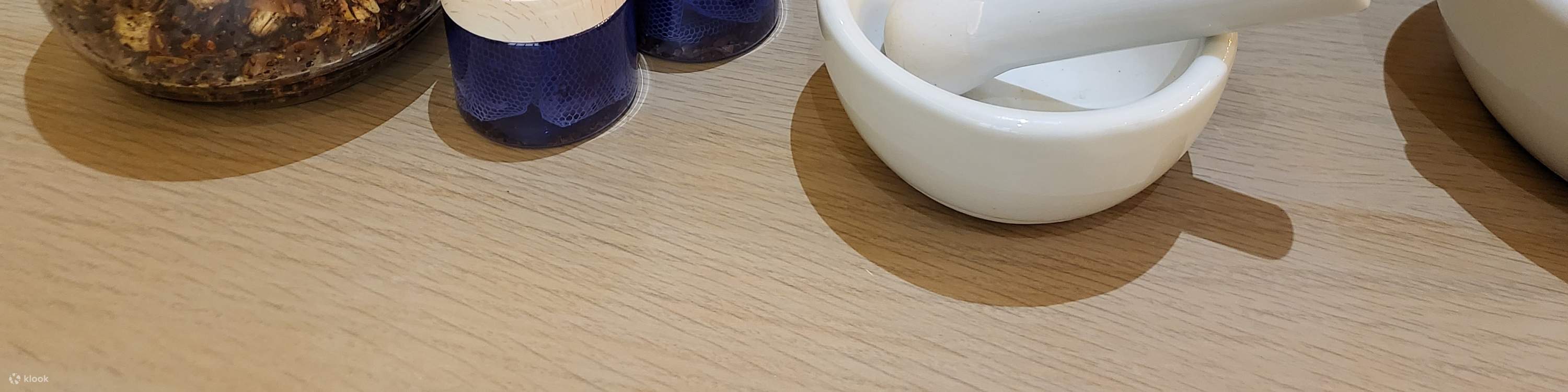 Traditional Thai Herb Inhaler (Yadom) & Diffuser Workshop in Bangko - Klook