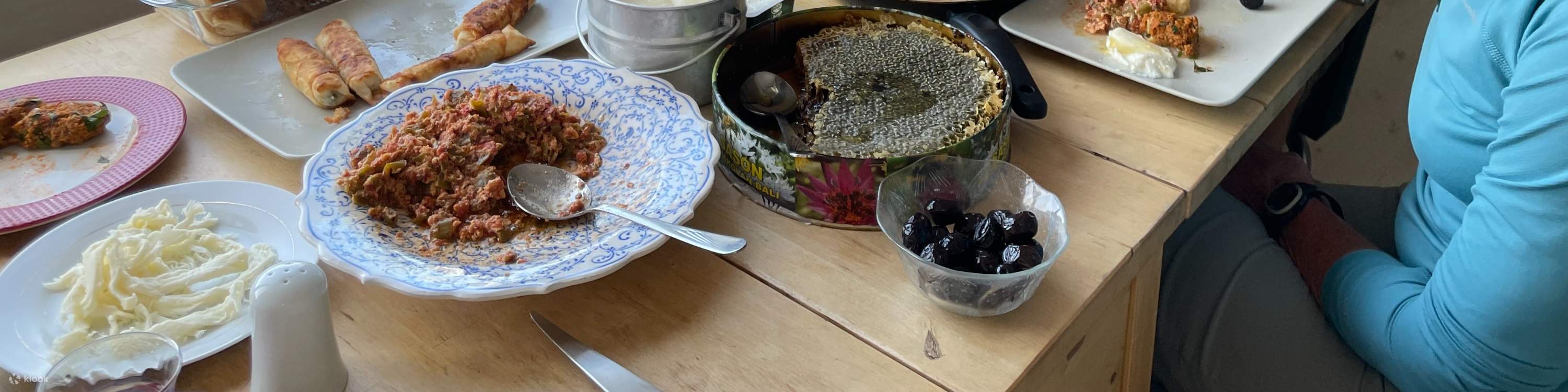 Indulge in Tradition: Istanbul Authentic Homemade Turkish Breakfast ...