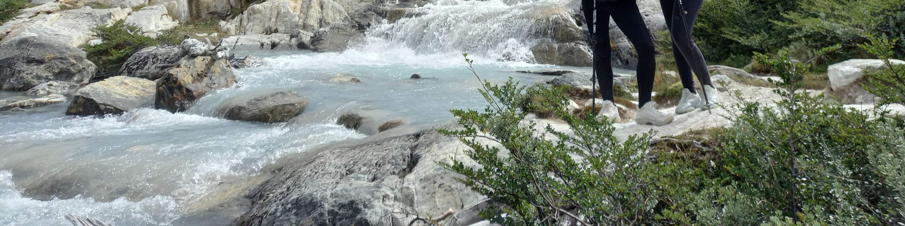 Discover the Beauty of Emerald Lagoon: Half Day Trek Tour from Ushuaia ...