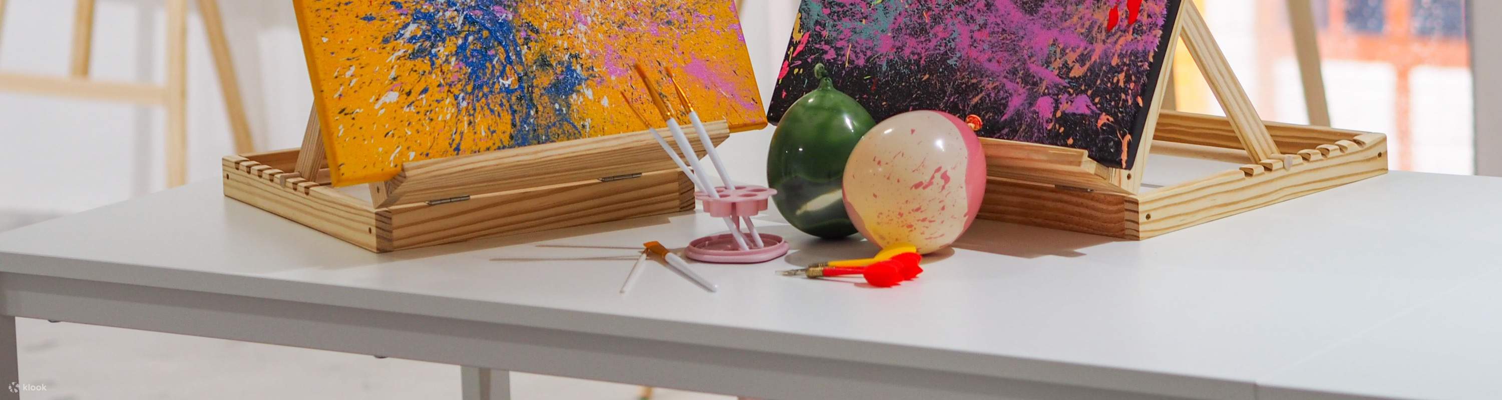 Balloon Splatter Art at Loft - Klook Singapore