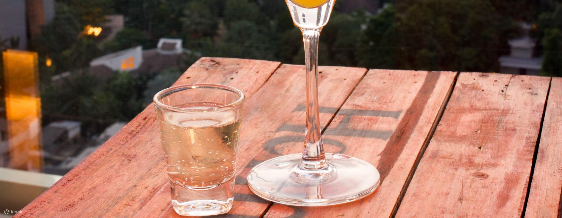 Sky on 20 Rooftop Bar Novotel Bangkok Sukhumvit 20 - Klook