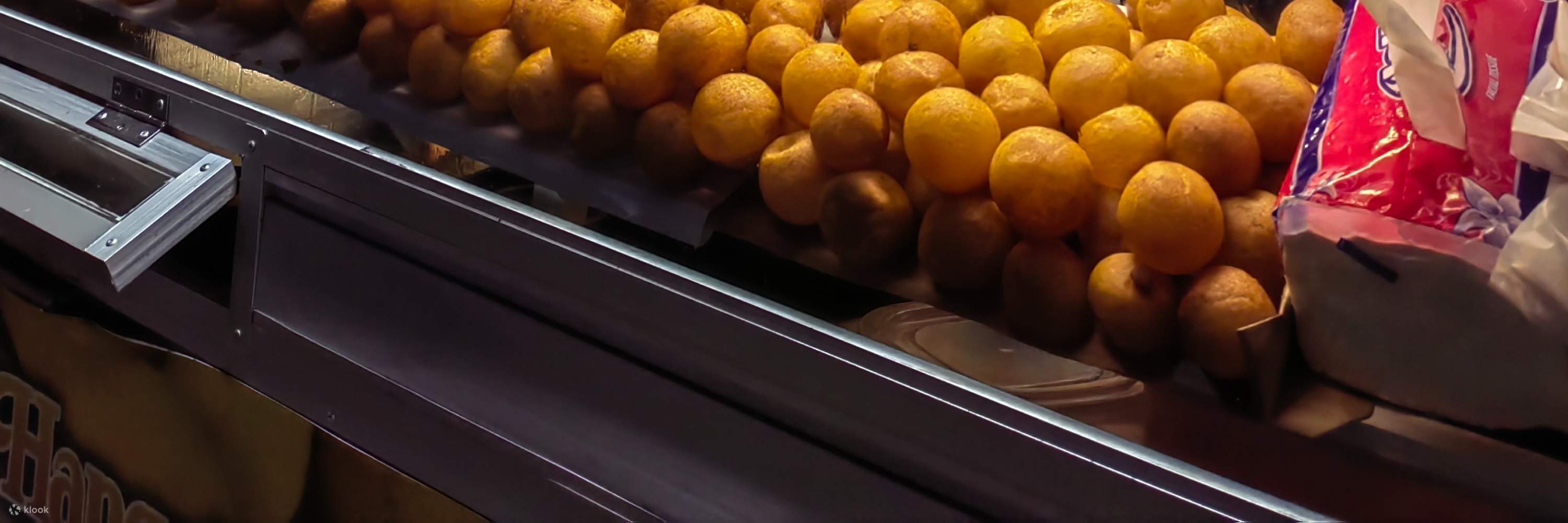 Rasakan Pemandangan Street Food Jakarta dengan Transportasi MRT - Klook ...