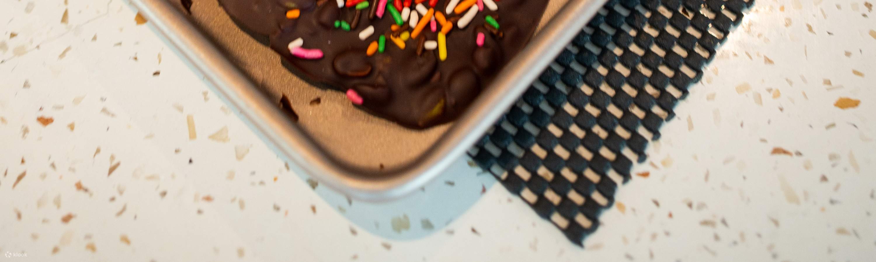 Make-Your-Own-Chocolate Workshop in Krakakoa Chocolate Cafe & Factor ...