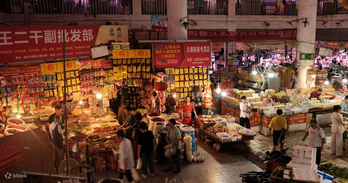 Chongqing Guanyinqiao Half-Day Local Food & Hidden Gems Tour - Klook