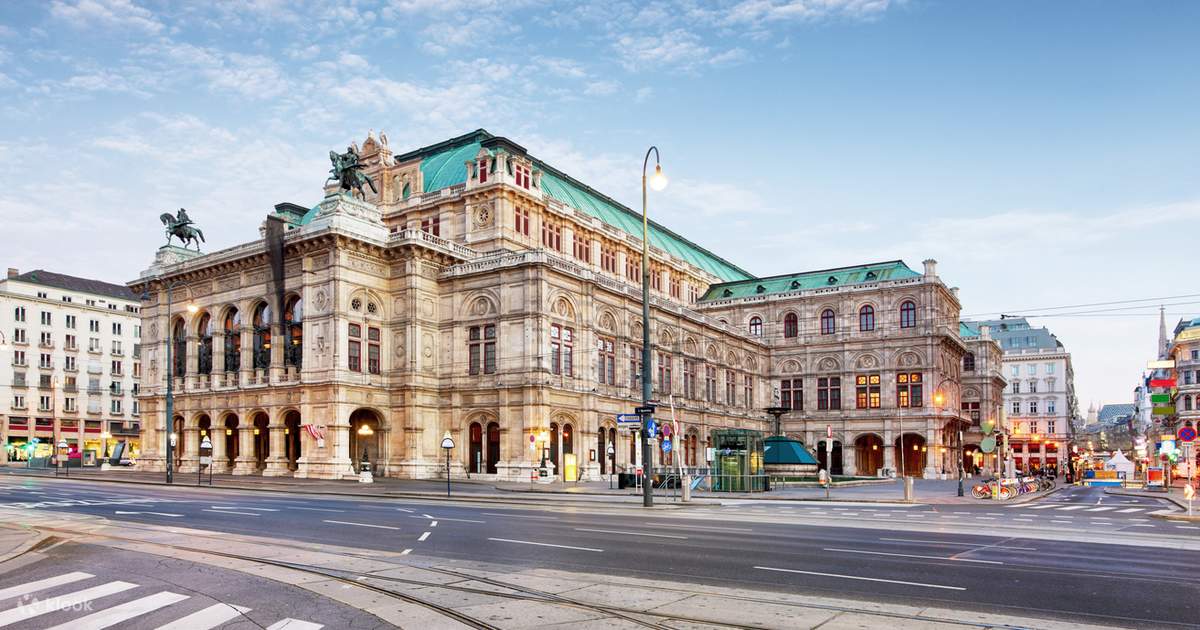 Unlock Vienna: Ultimate Tour of Ringstrasse's Architectural Marvels ...