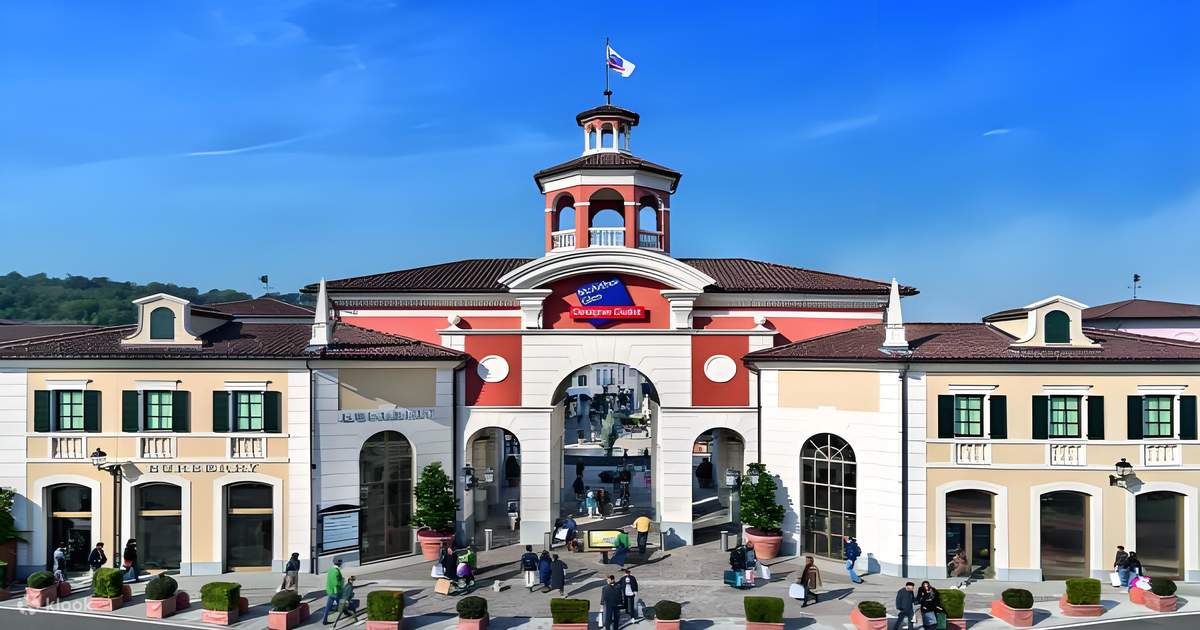 Perjalanan Belanja ke Serravalle Designer Outlet dari Milan - Klook ...
