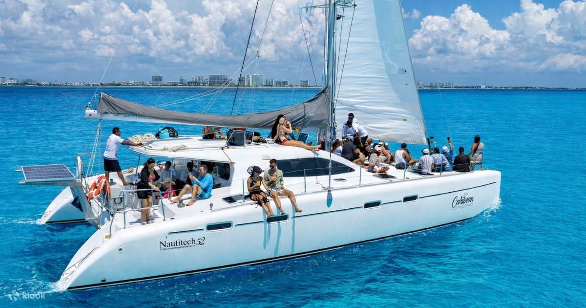 Catamaran Experience with Snorkeling, Buffet Lunch & Drinks - Klook ...