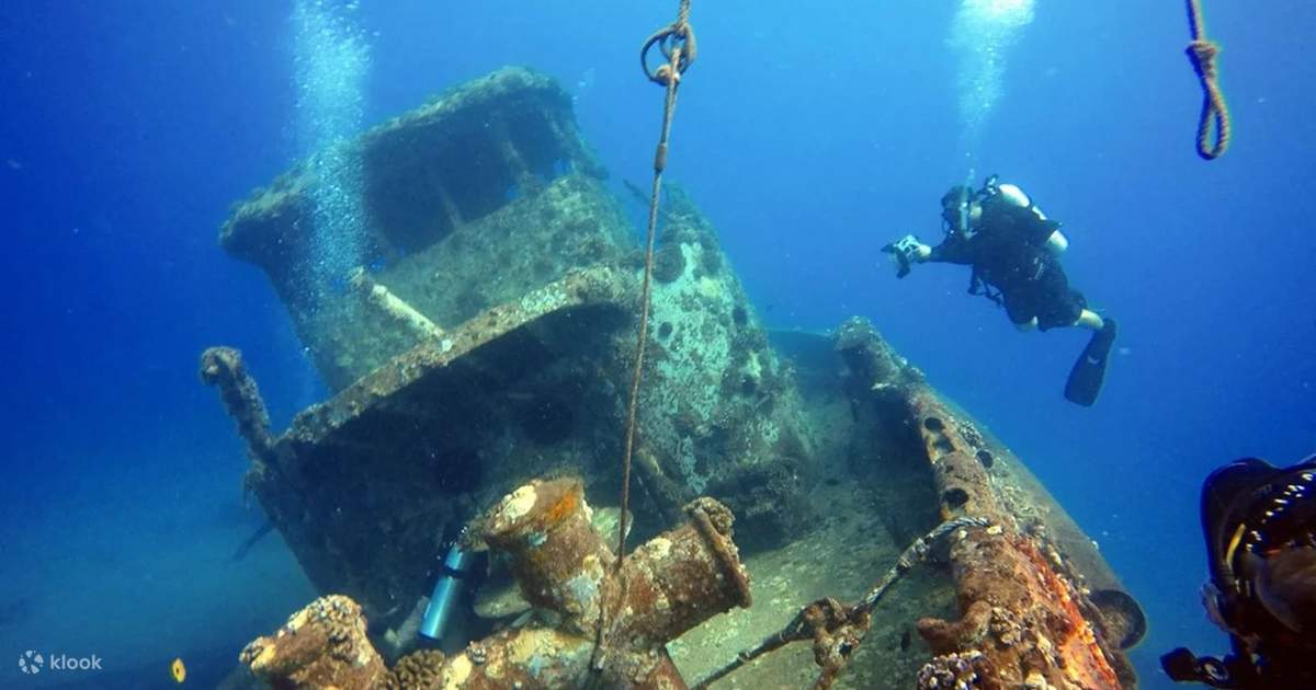 2-tank Wreck & Reef - ADVANCED CERTIFIED ONLY in Hawaii with PADI 5 ...