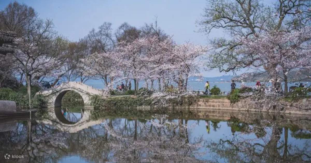 Wuxi Tai Hu Yuantouzhu Scenic Spot - Klook New Zealand