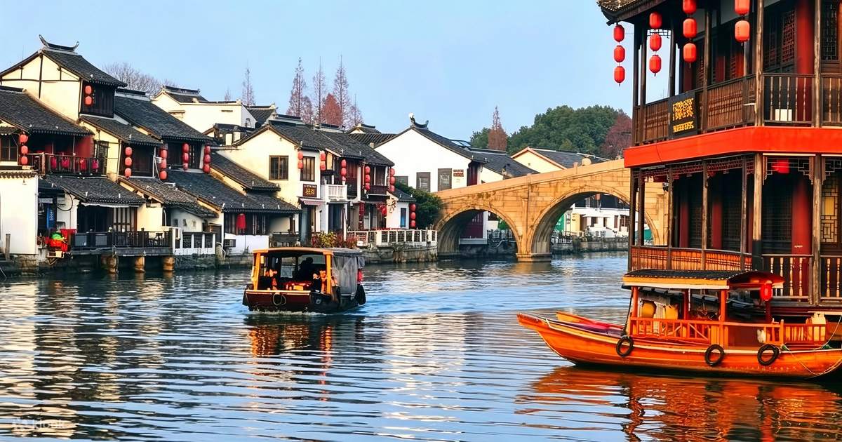 Shanghai Yu Garden & Zhujiajiao Water Town Full-Day Exploration - Klook