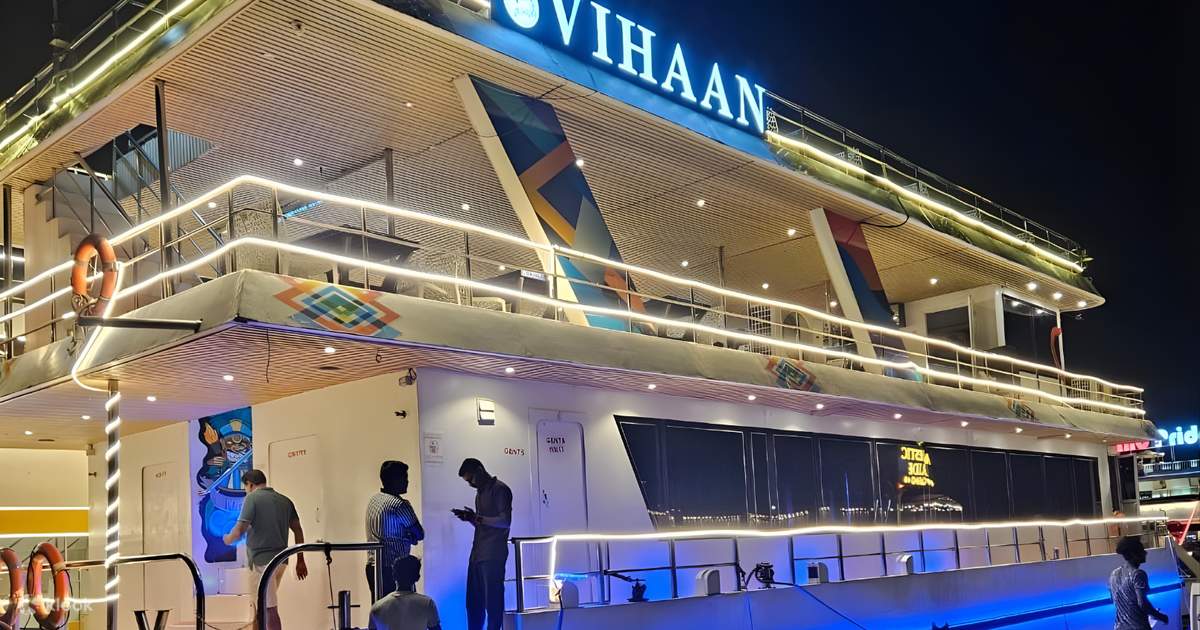 Vihaan: Trải nghiệm du thuyền ăn tối - Klook Việt Nam