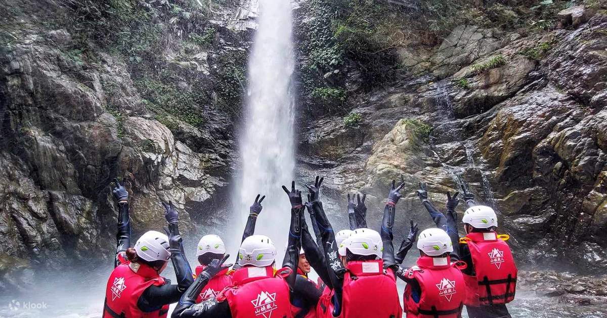 Yilan: Nanao Lu Pi River Trekking Experience - Klook