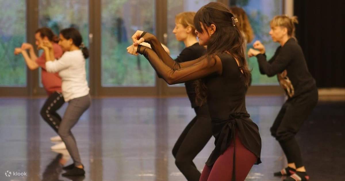 Tbilisi: Learn Traditional Dance with a Local Instructor - Klook Malaysia