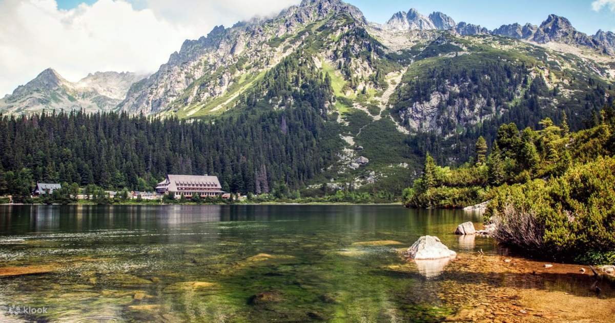 Từ Vienna: Tour Ngày Có Hướng Dẫn Đến High Tatras, Čičmany & Lâu Đài ...