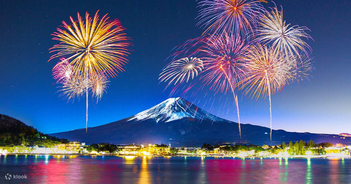 Mount Fuji Winter Fireworks Festival Day Trip丨Chinese Small Group of 9丨 ...