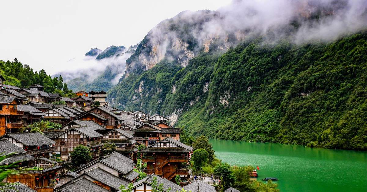 Two-Day Tour of Chongqing Wulong Three Natural Bridges + Longshui Gorge ...