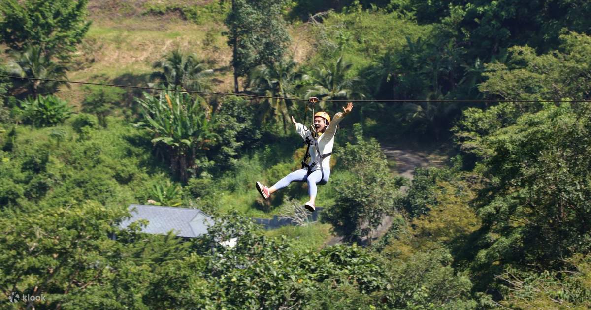 Flying Hanuman Ziplining Experience in het Natuurlijke Regenwoud van ...