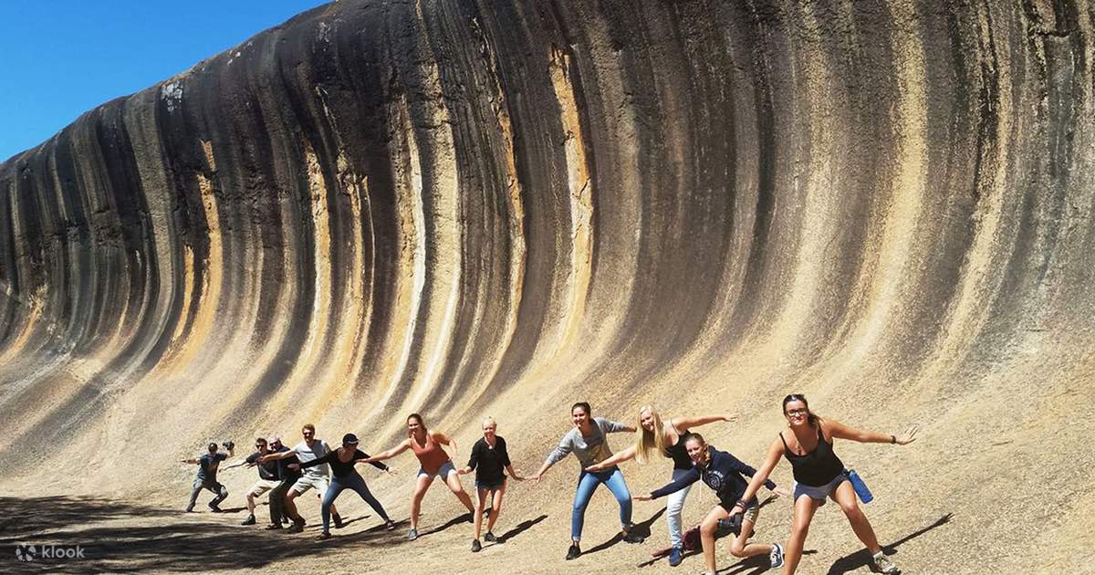 Excursion d'une journée en groupe à Wave Rock à Perth et à la ville de ...