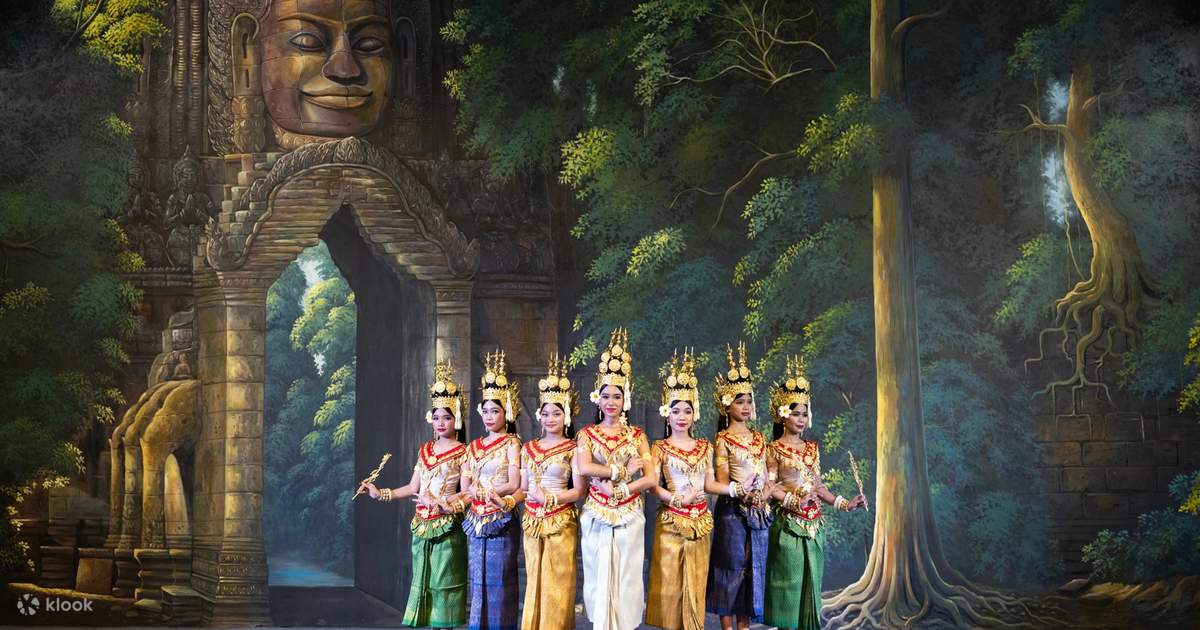 Dîner buffet avec spectacle traditionnel Khmer au restaurant Amazon ...