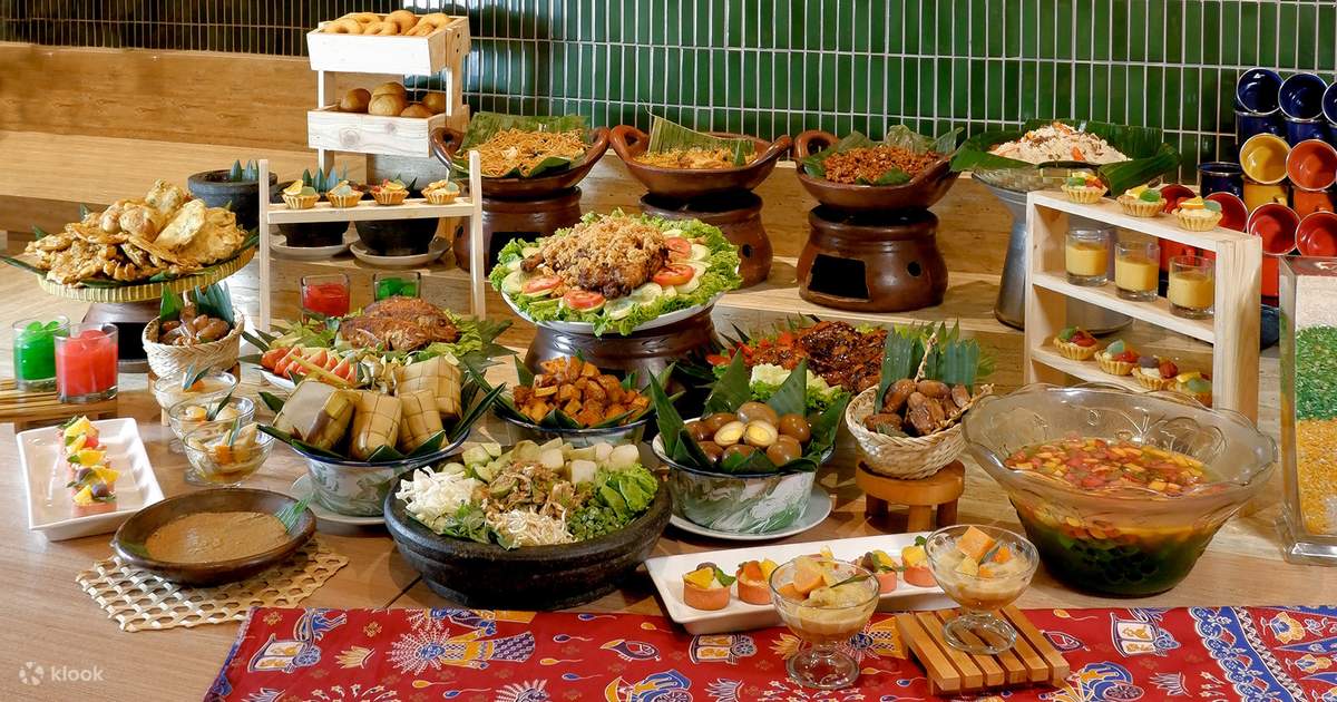 Ramadhan Iftar Buffet at Express Cafe at Swiss-Belexpress Cideng ...