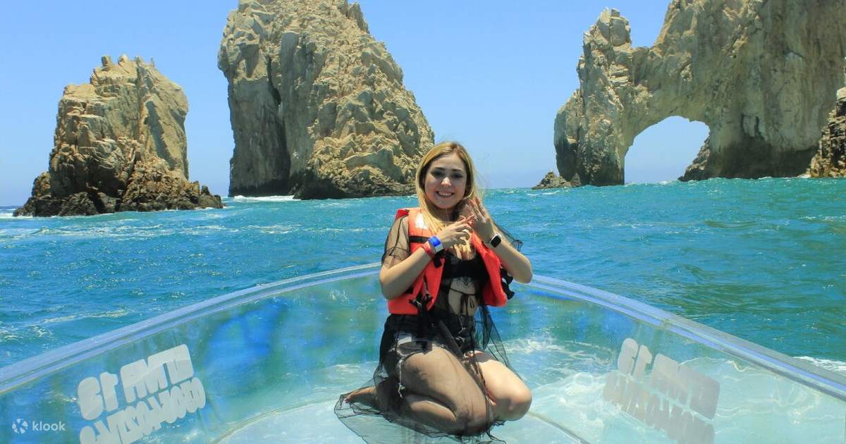 Clear boat ride - Klook Philippines