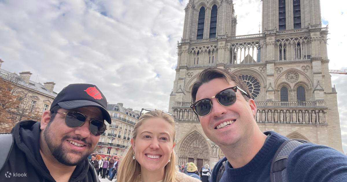Tur Jalan Kaki Kelompok Kecil Setengah Hari Paris Notre-Dame & Île de ...