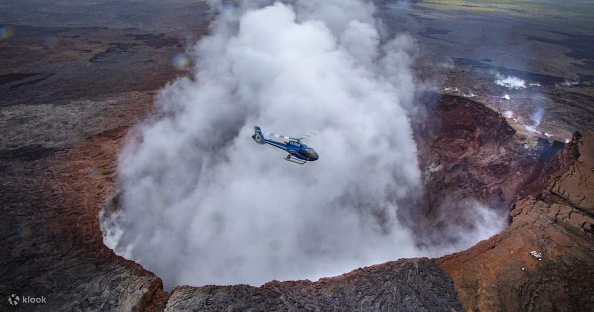 Bulatan Api Hawaii Biru dari Lawatan Helikopter Hilo - Klook Amerika ...