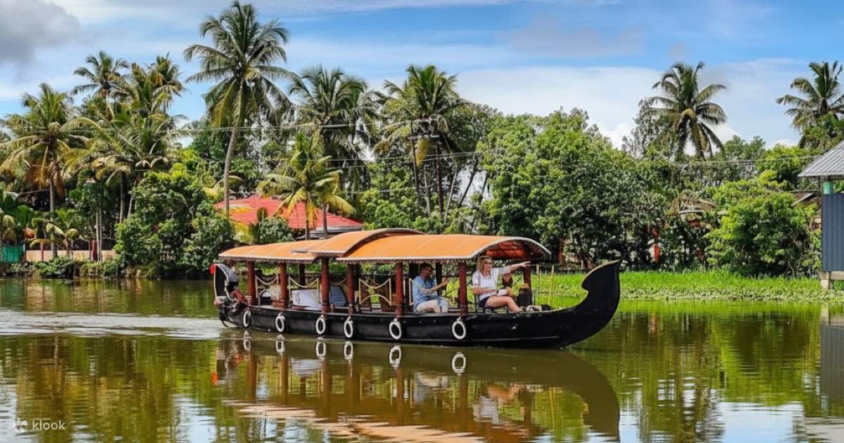 From Kochi: Day Trip To Kumarakom in AC Car With Shikara Boat Ride - Klook