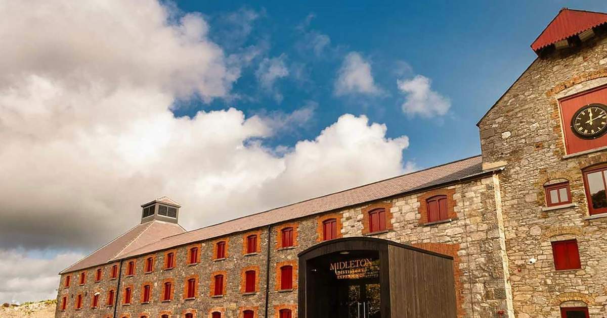Midleton Distillery Experience tour with whiskey tasting in Cork ...