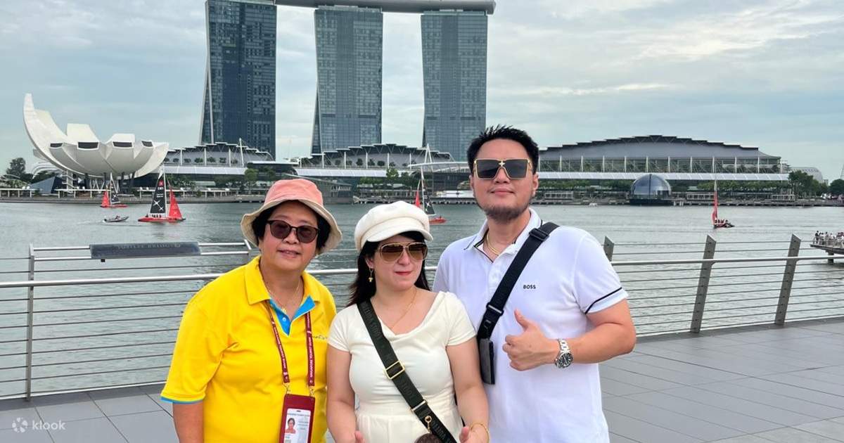 Tour Guide Service in Singapore - Klook Malaysia