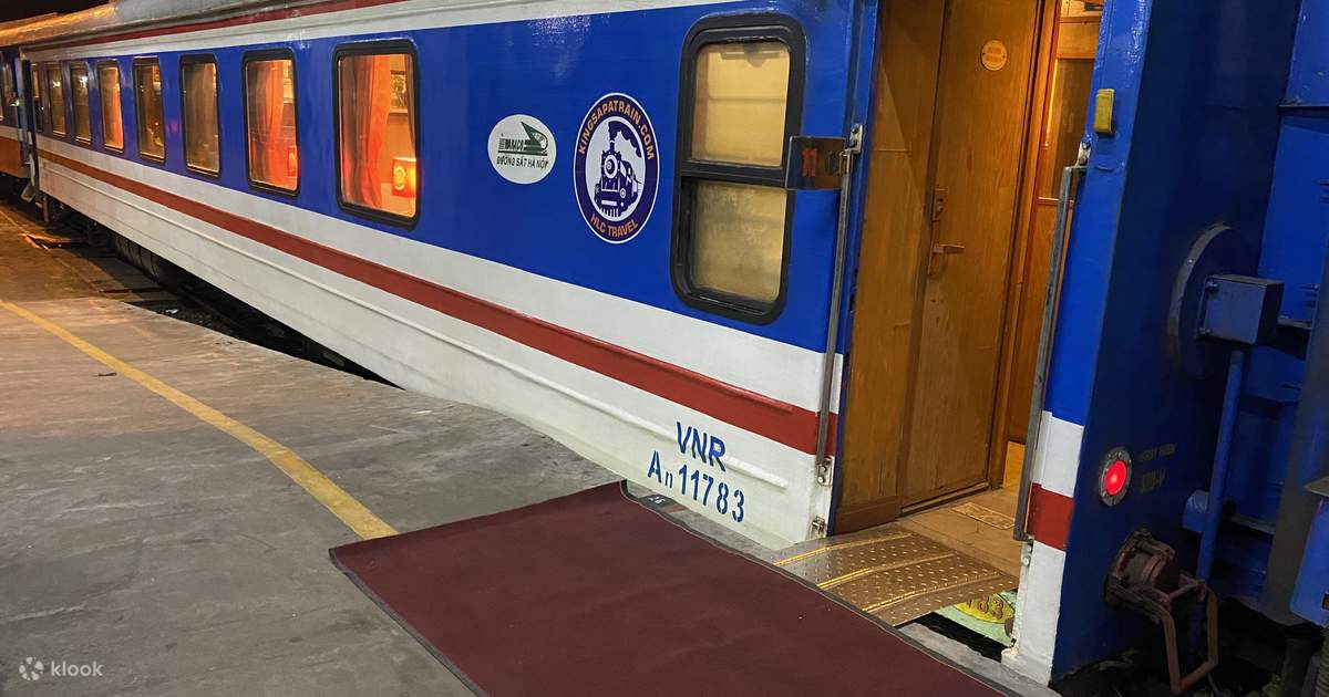 Keretapi Hanoi - Sapa Deluxe Sleeper dengan Kereta Api King Sapa ...