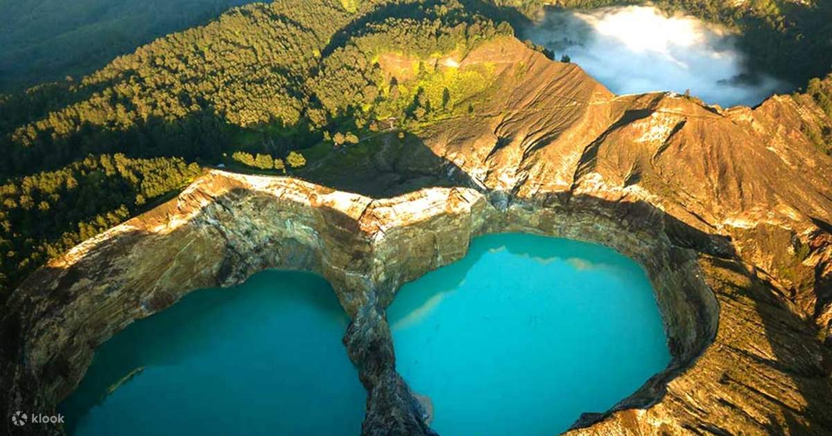 2D1N Wisata Danau Kawah Tiga Warna Kelimutu dari Labuan Bajo - Klook ...