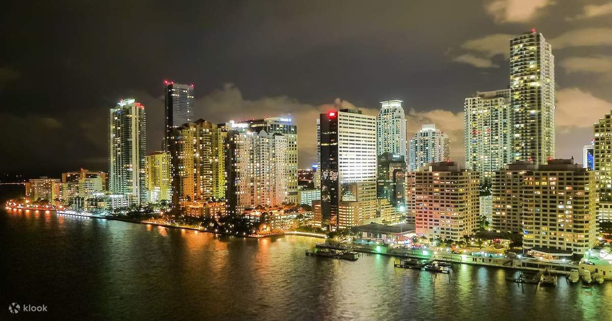 Miami Skyline Evening Cruise Tour on Biscayne Bay - Klook Australia