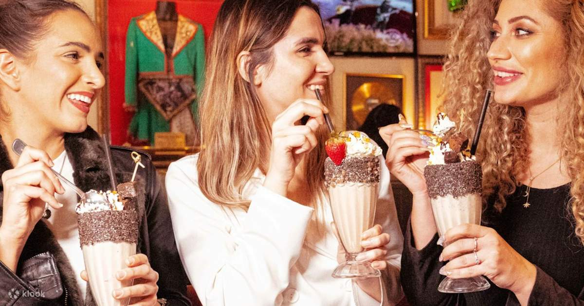 Hard Rock Cafe Vienna dining experience with set menu - Klook