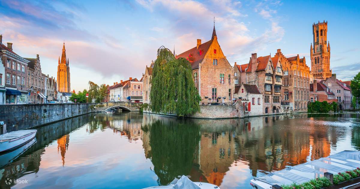 Uncover the Timeless Beauty of Bruges Old Town: A Captivating - Klook ...