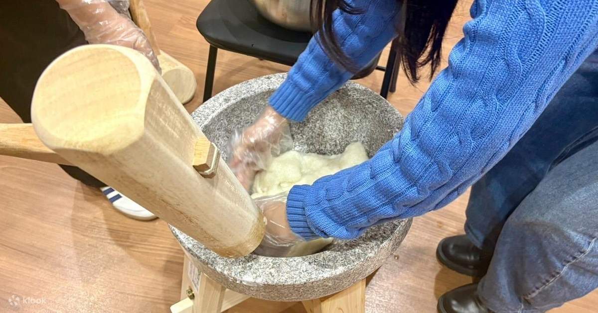 Traditional Mochi Making Class in Kyoto - Klook Canada