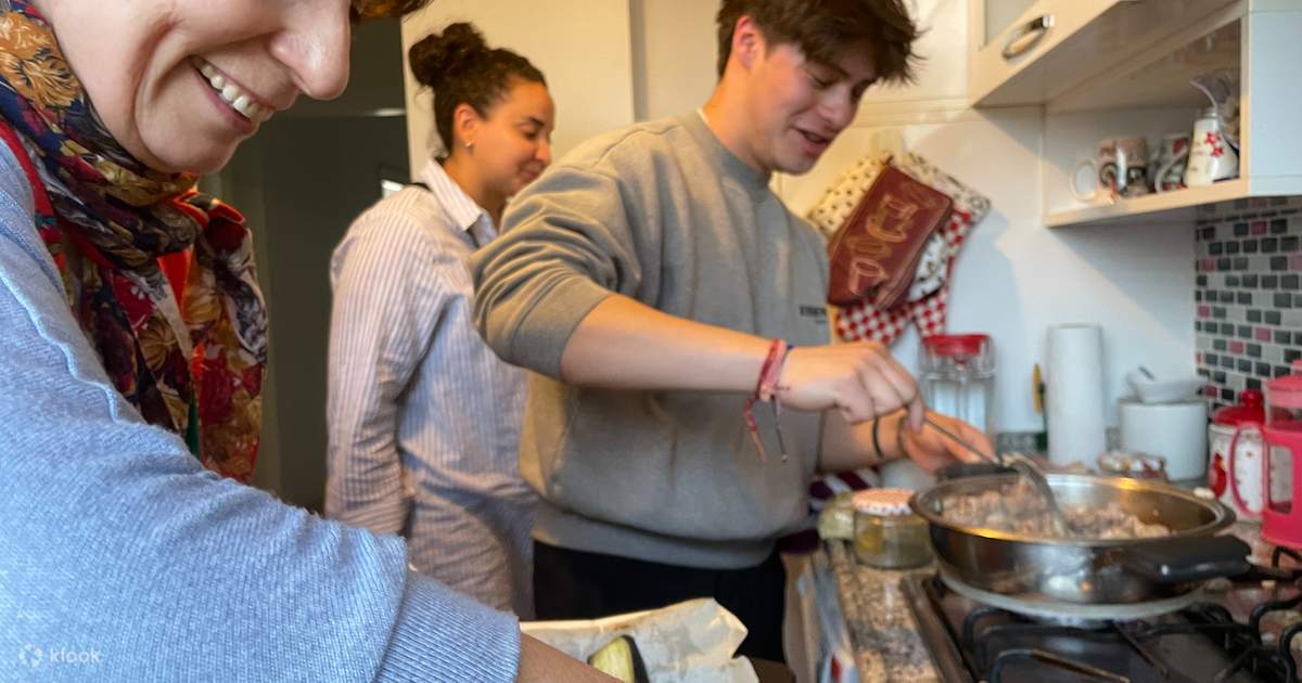 Authentic Istanbul Cooking Class with Local Moms at Home - Klook Australia