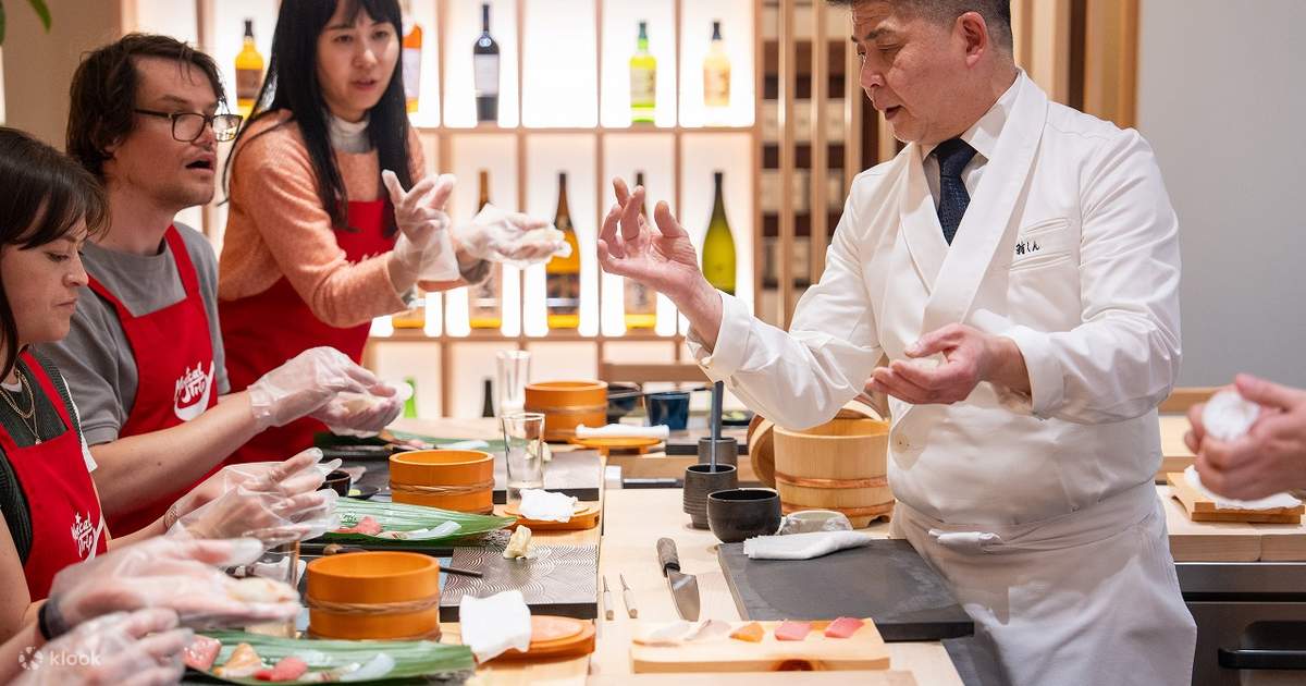Pengalaman Membuat Sushi di Kyoto dengan Koki Sushi Profesional - Klook ...