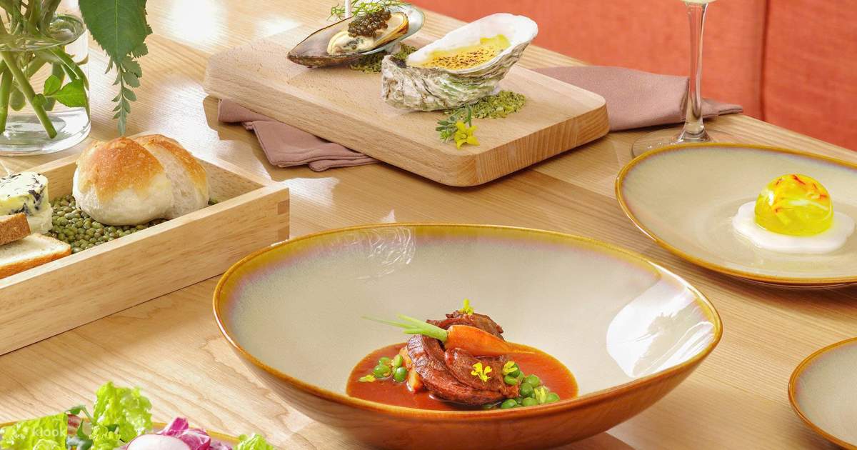 Authentic Vietnamese & Western Set Menu at Oakwood Ha Long - Klook ...