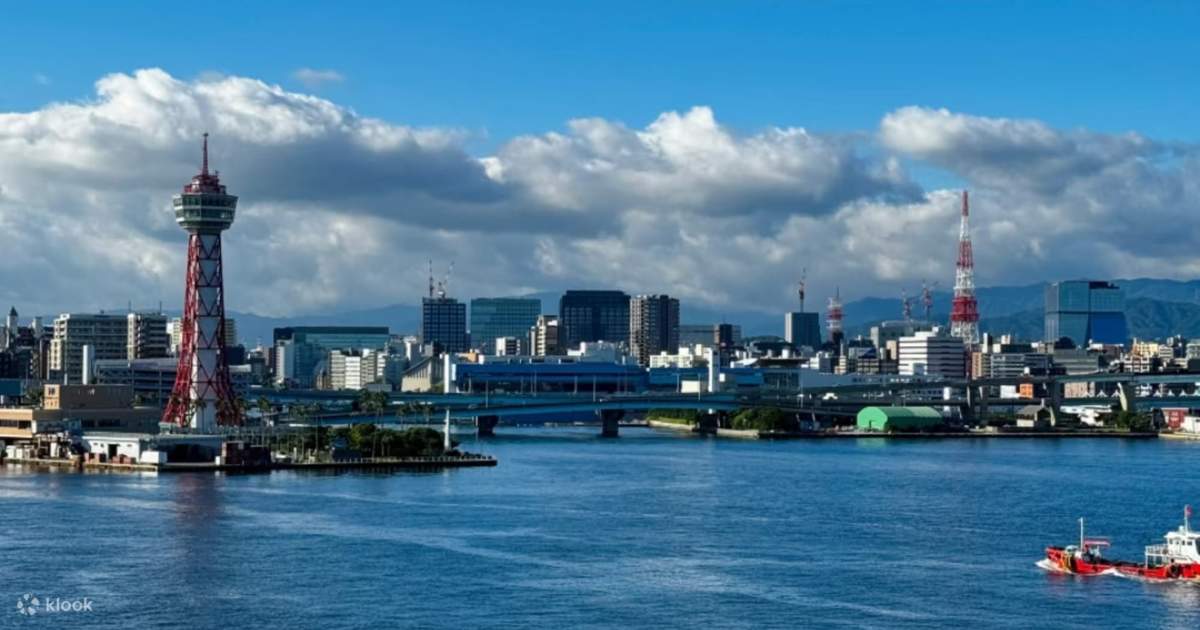 Excursión de un día desde Fukuoka a Nagasaki, en grupo pequeño, con ...