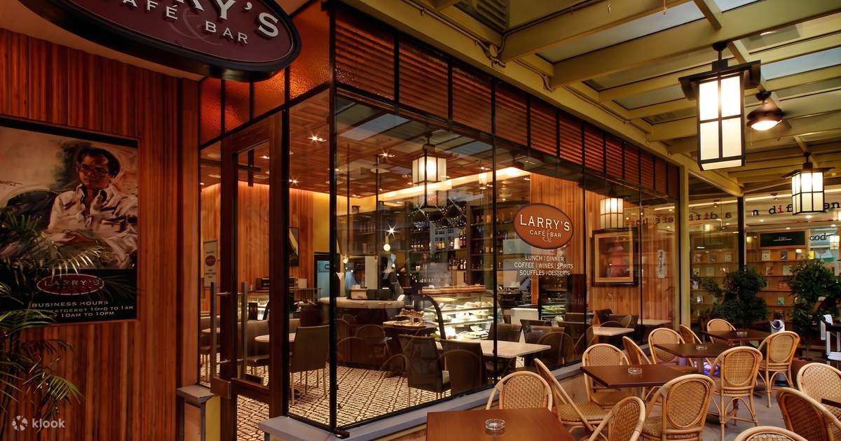 Larry's Cafe & Bar Serendra - Klook New Zealand